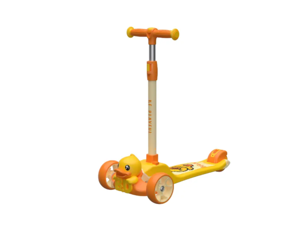 Age for Scooter: When to Introduce Your Child to Scooting - Luddy