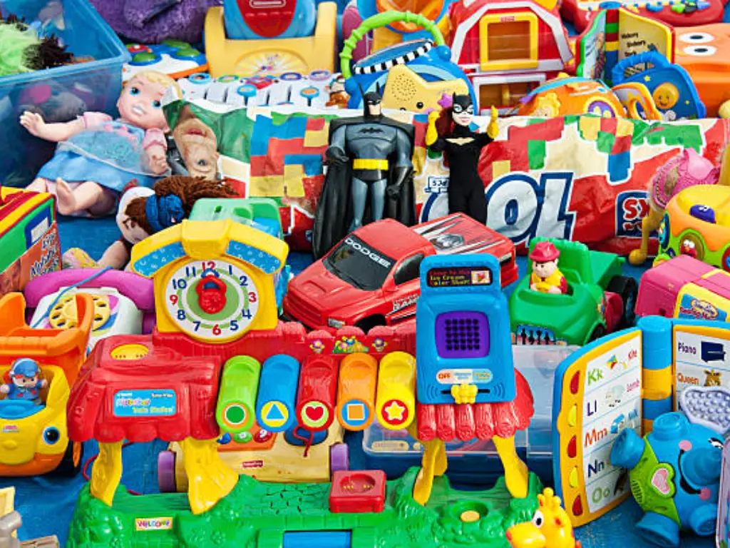 12 Best Toys for 1 Year Olds' Motor Skills and Imagination - Luddy